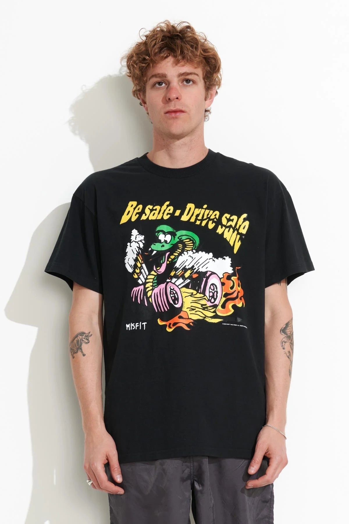 MISFIT JOURNEY WELL 50/50 AAA SS TEE - PIGMENT BLACK – Pretty Rad Store
